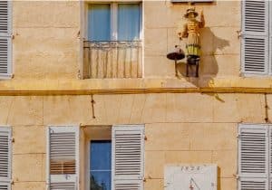 Aix-en-Provence Scavenger Hunt and Sights Self-Guided Tour