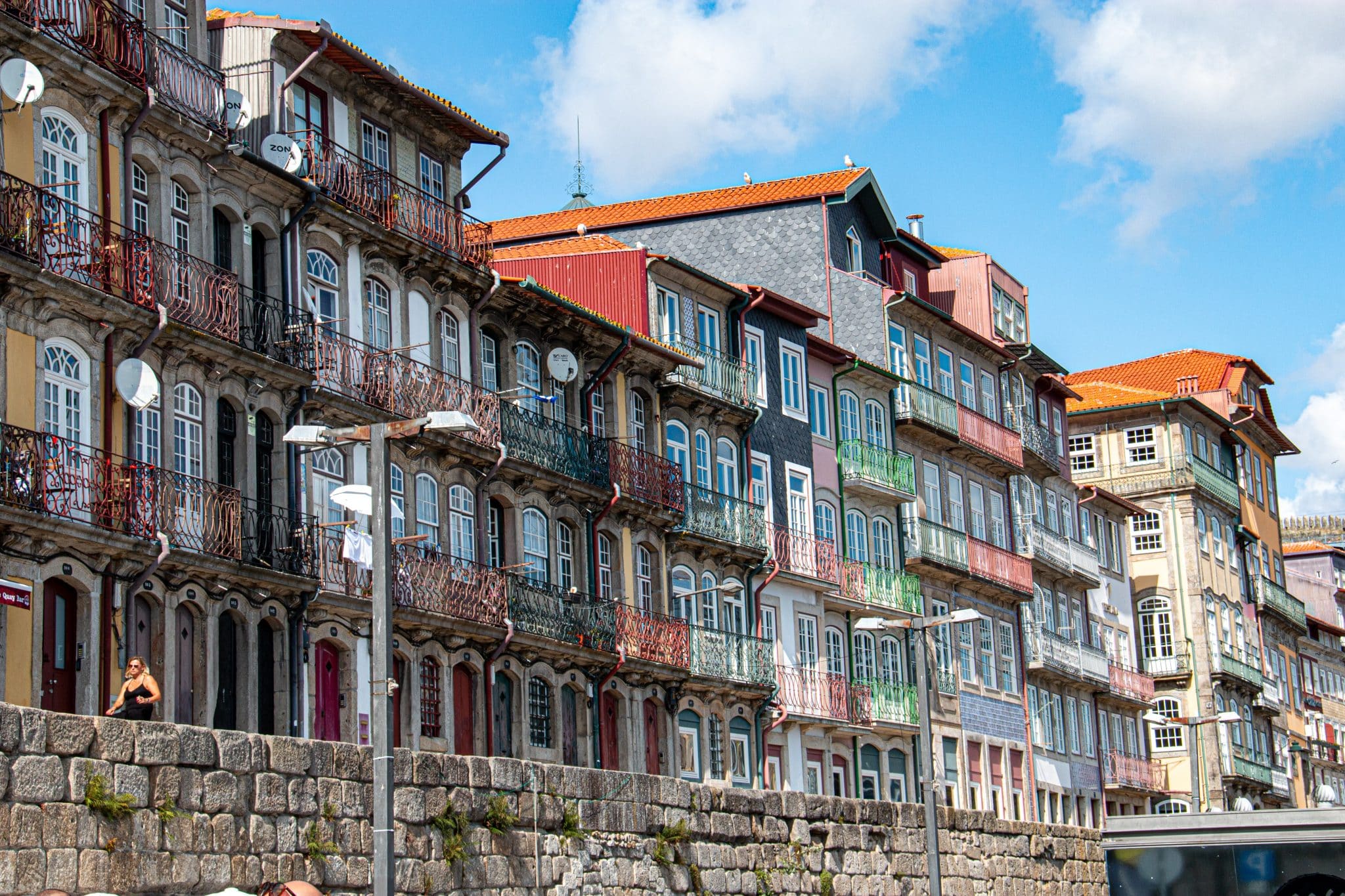 Discovering the hidden gems of Porto: Off the beaten path sights and ...