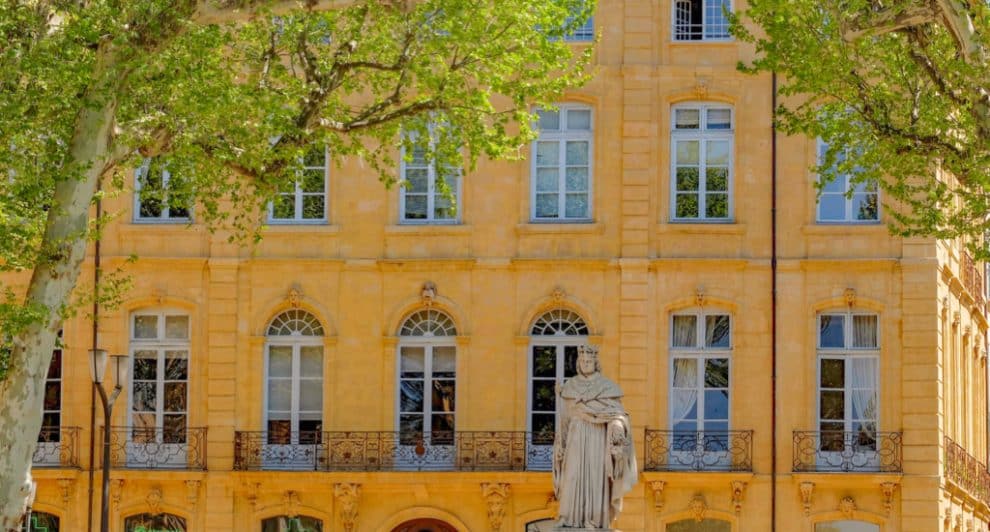 10 Must-Visit Attractions in Aix-en-Provence: A Guide to the City's ...