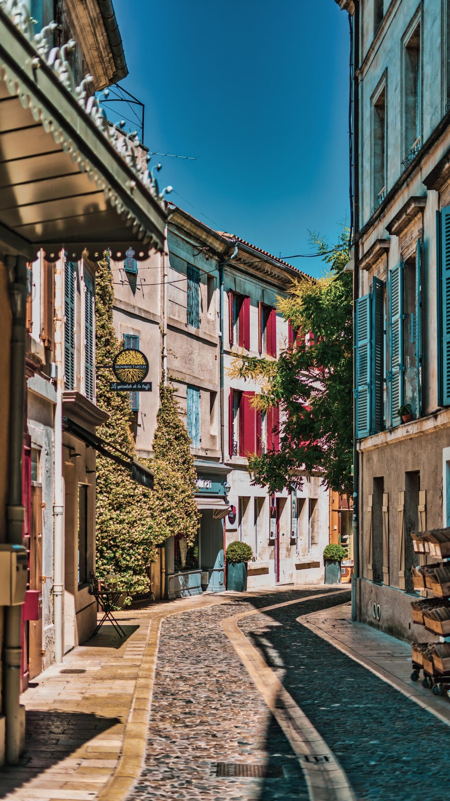 The Ultimate Summer Guide about Provence (2024 Travel Guide) - Explorial