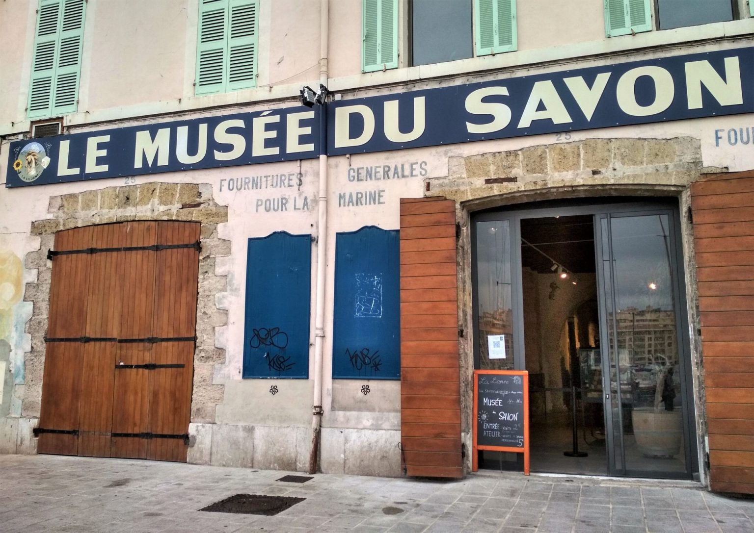 Discovering the Hidden Gems of Marseille (2024 Travel Guide) - Explorial