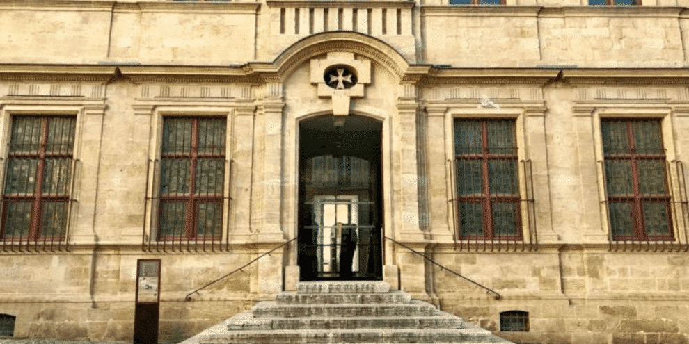 Discovering the Hidden Gems of Aix-en-Provence (2023 Travel Guide ...
