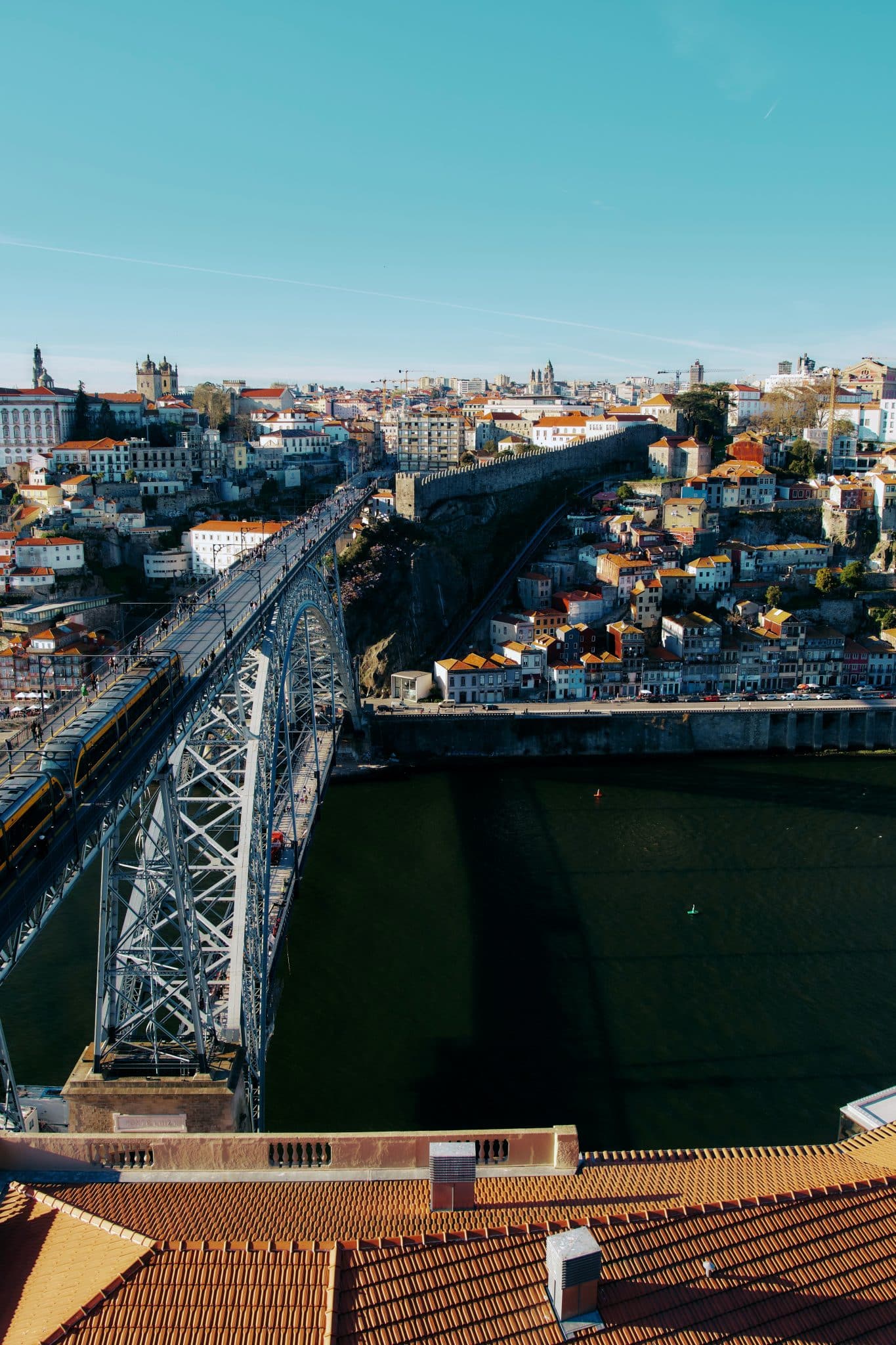 Discover Porto's Hidden Gems: Exploring the Off-Beaten Path